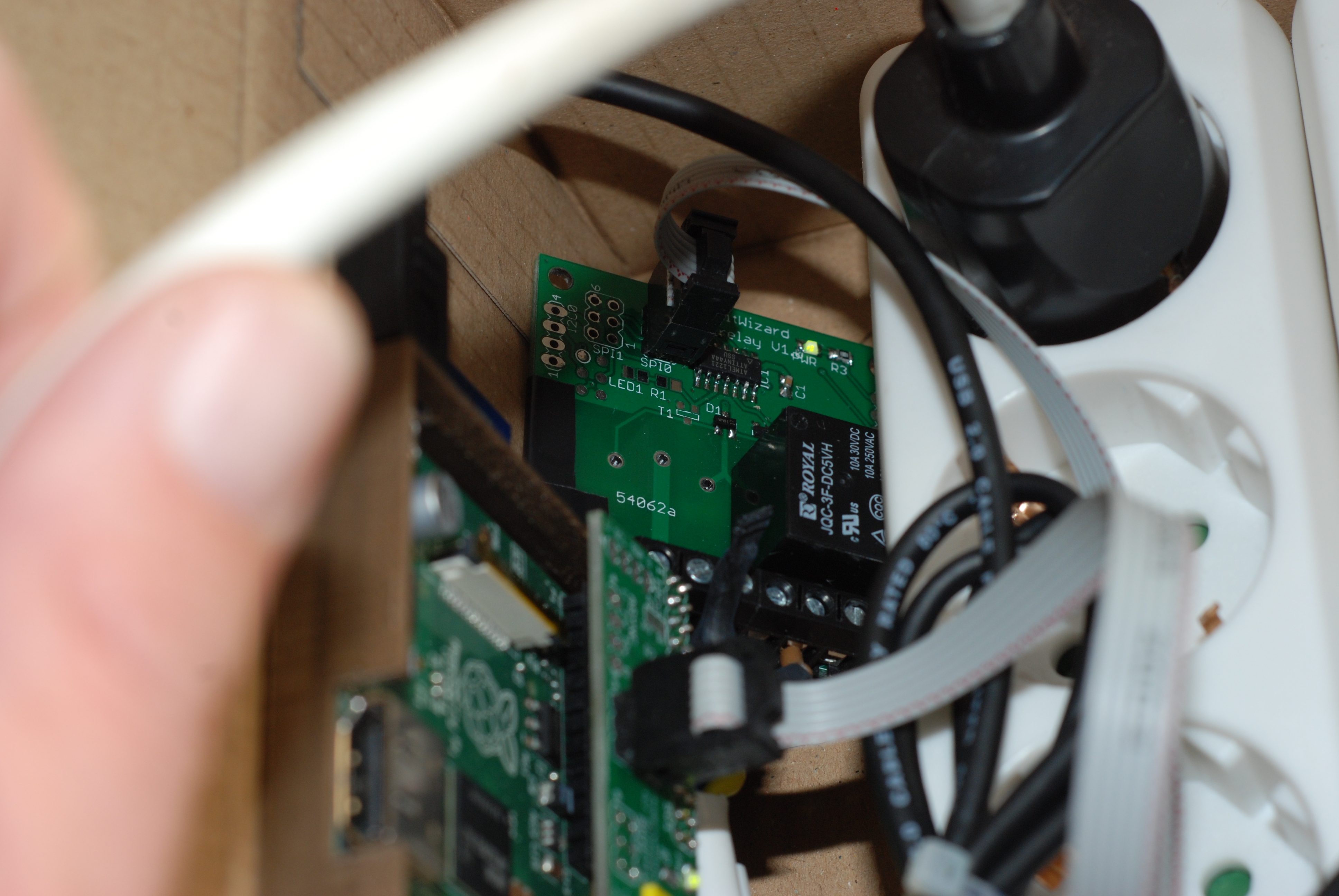 How can you use a pi to controlled a mains switch - Page 2 - Raspberry ...